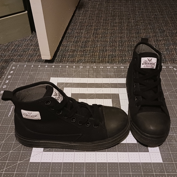 thorogood | Shoes | Converse Style Safety Composite Toe Work Shoe ...